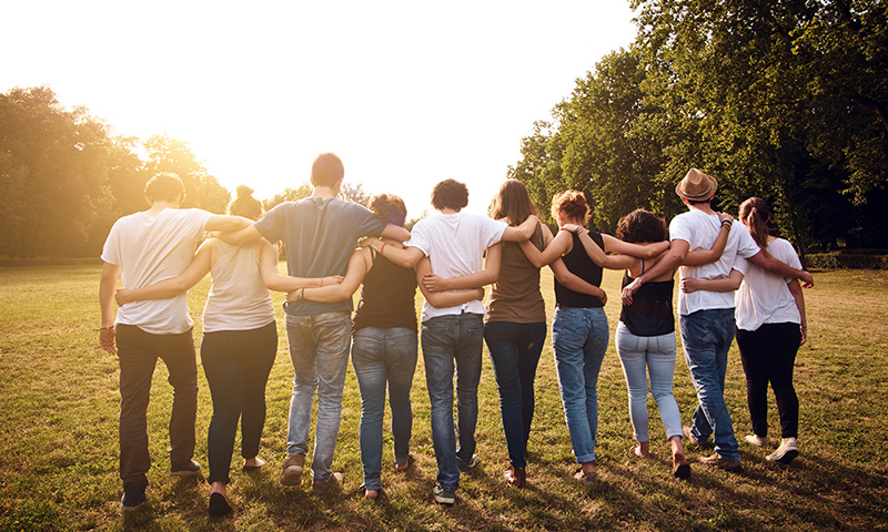 Why And How To Set Up An HOA Community Garden | HOA Management